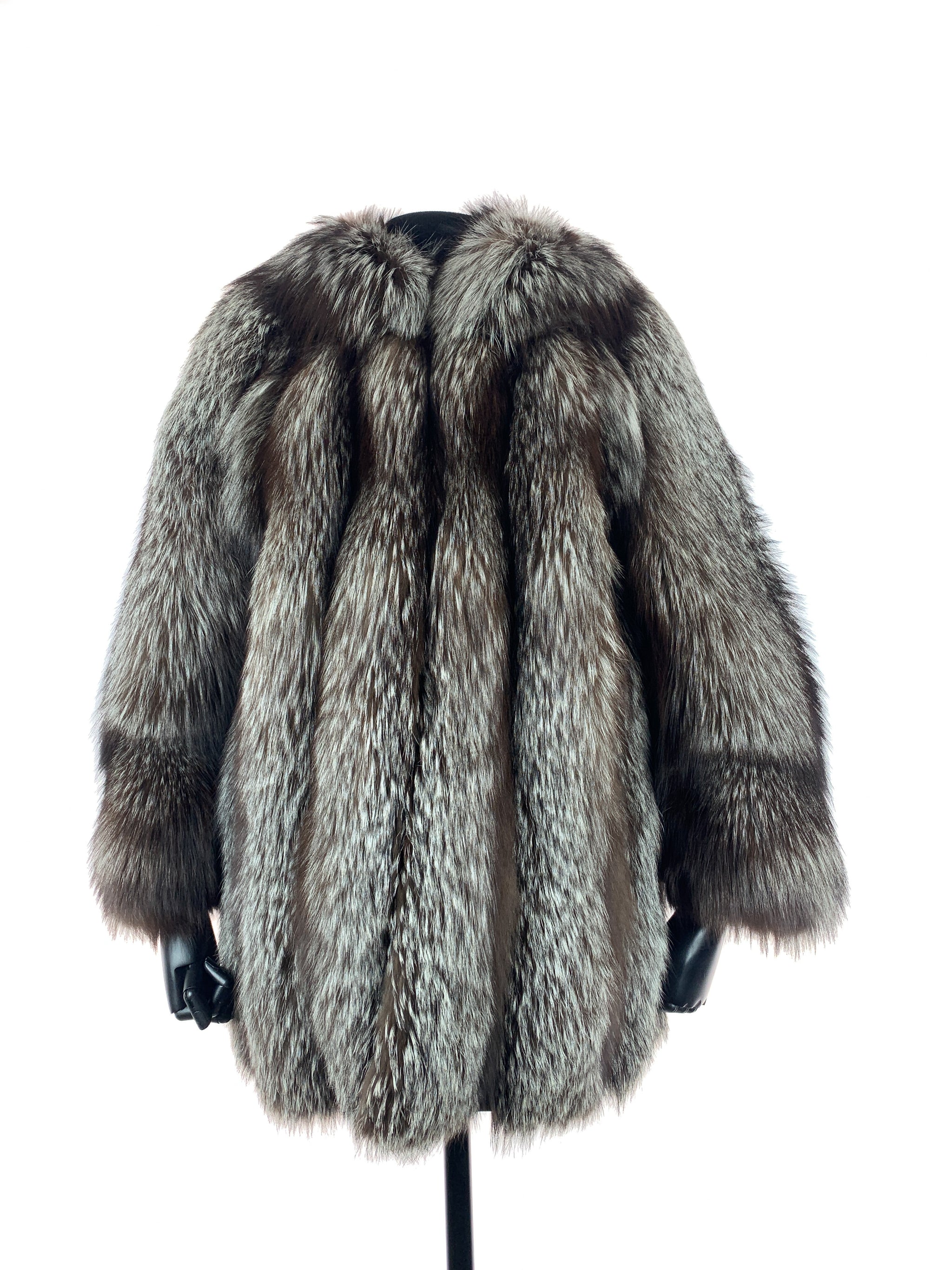 Silver fox jacket leather insert under arm of body & sleeve